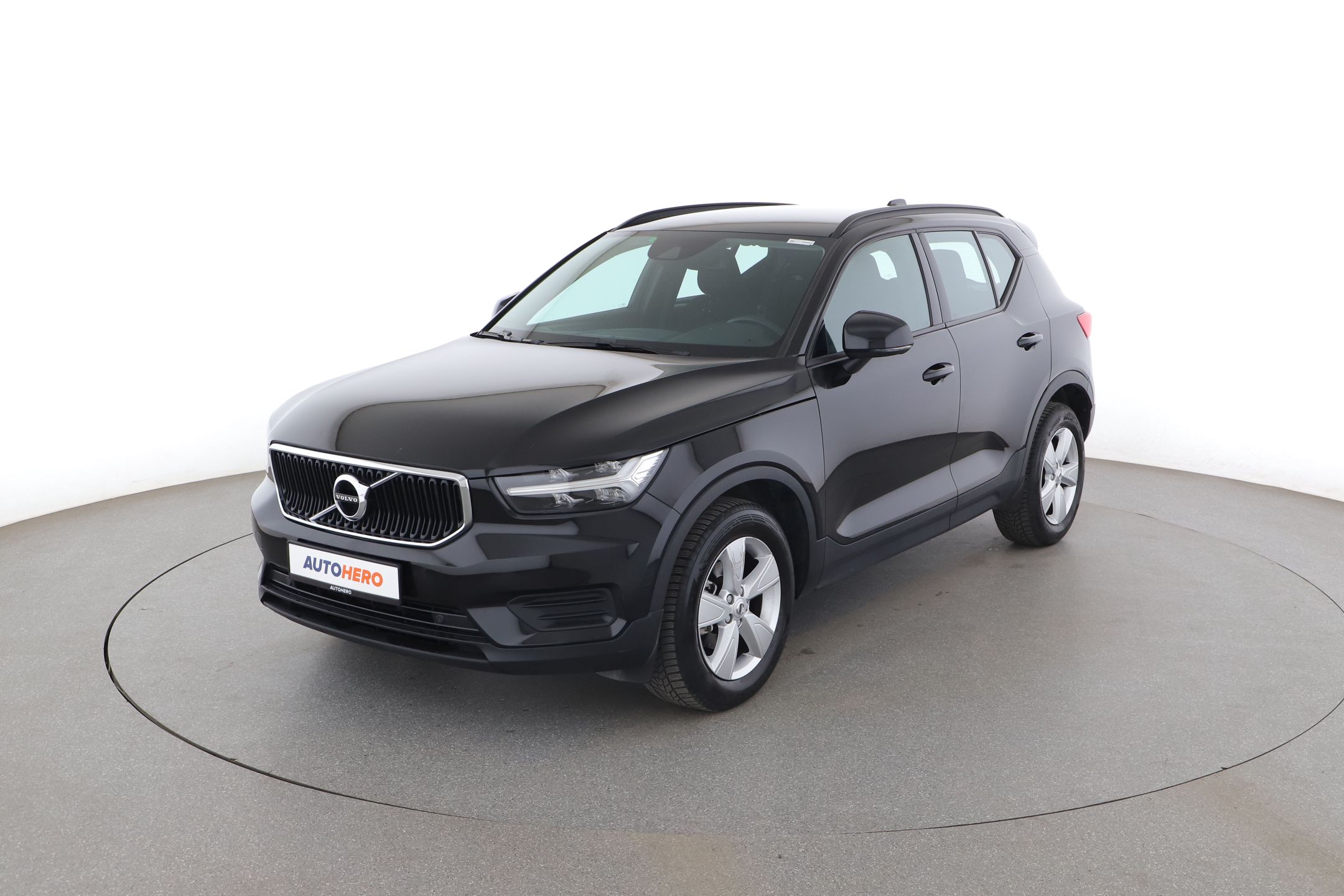 Volvo XC40 1.5 T2 Momentum Core 2WD, Benzyna, 94 000 zł