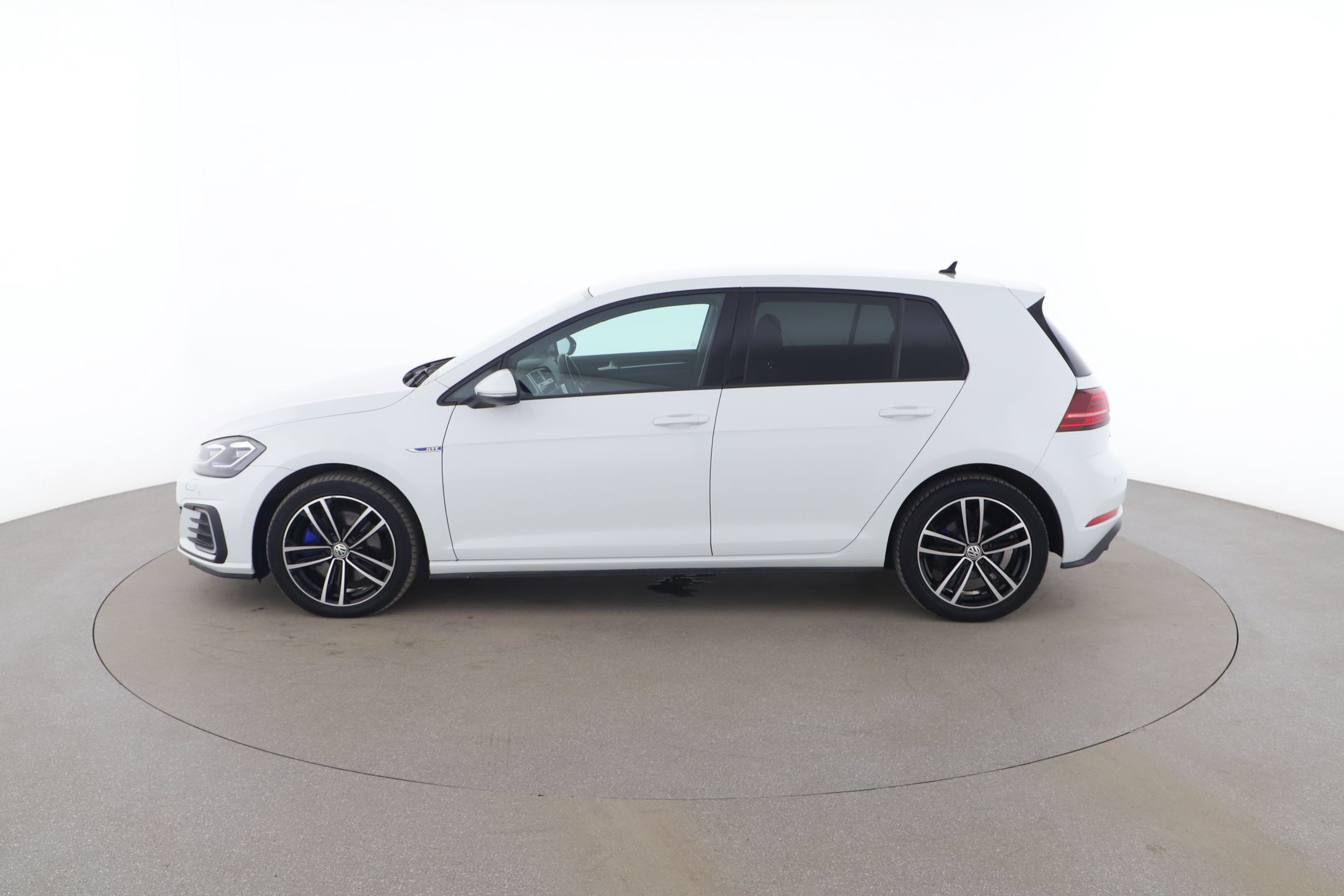 For sale - Volkswagen Golf GTE DSG Sequential, 204hp, 2018 for sale at ...