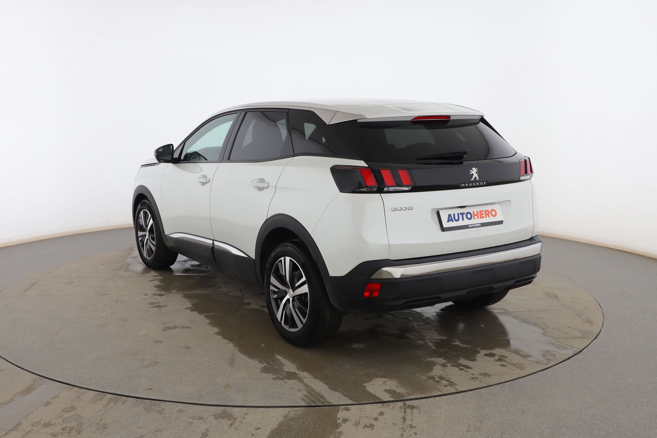 Peugeot 3008 1.5 Blue-HDi Allure Pack, Diésel, 21.799