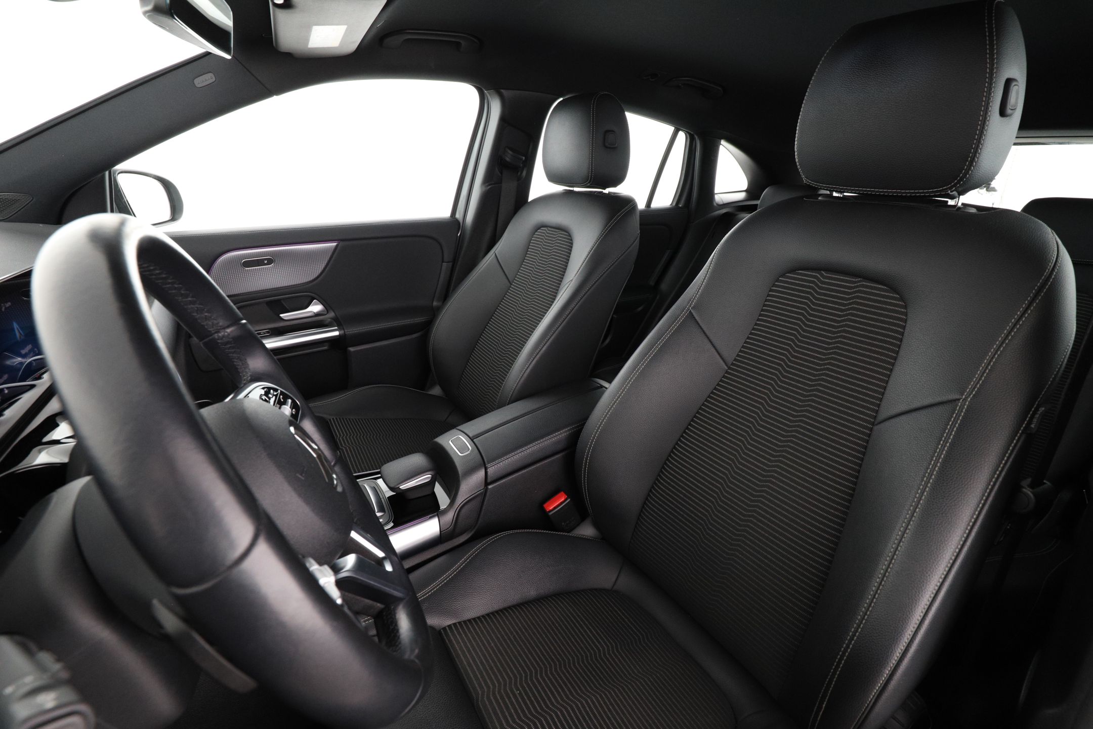 Mercedes-Benz GLA-Klasse GLA 250e Progressive, Hybride, € 28.650